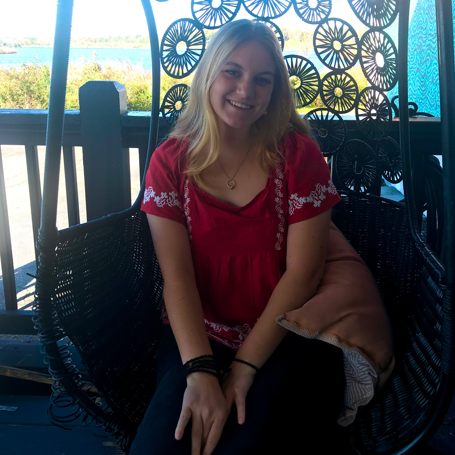 Questions to a Mother – Koritsia